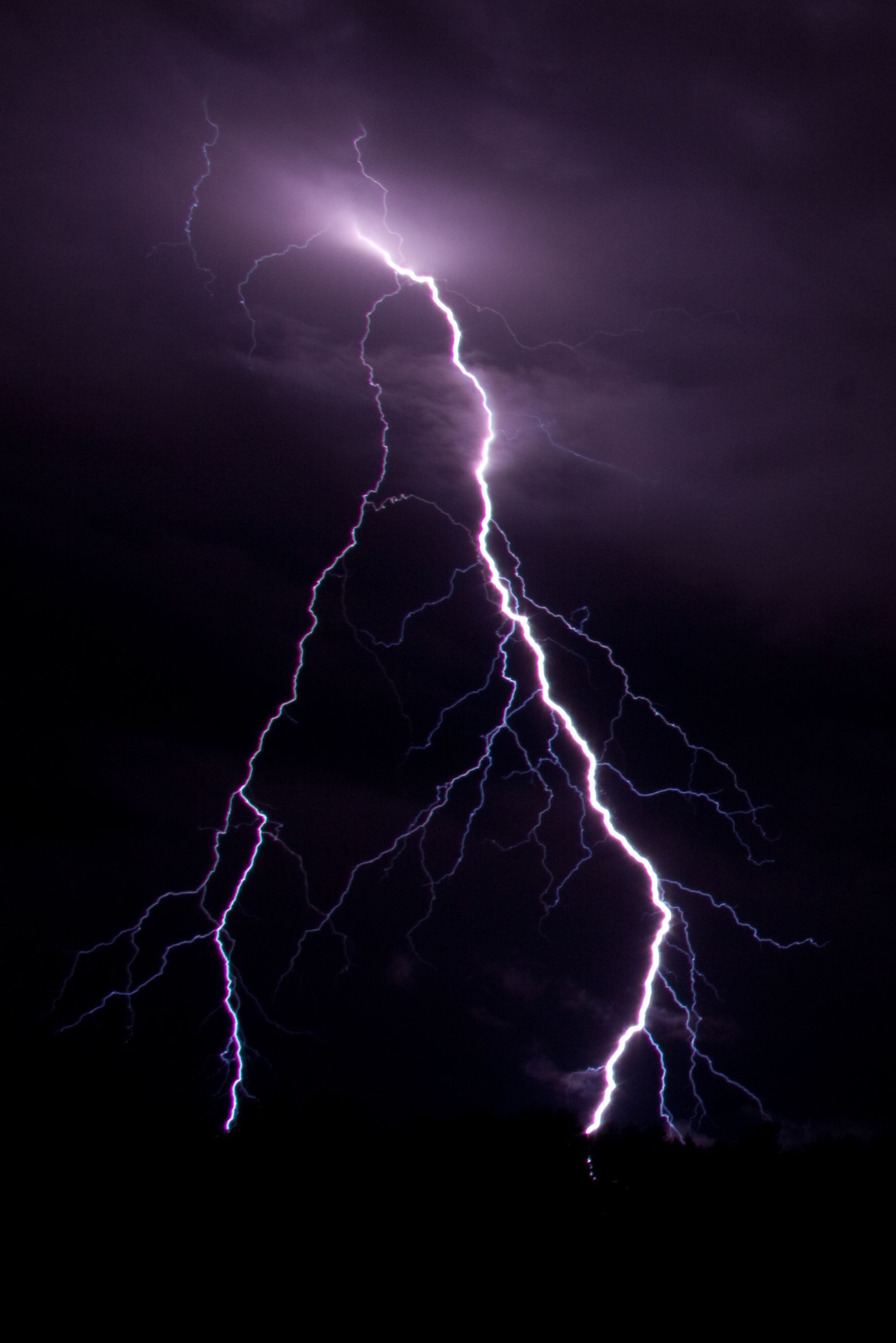 Bolt of lightning by Tom Wijling