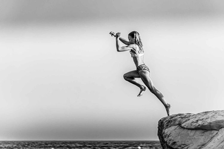 Anna Nicolaou | GuruShots