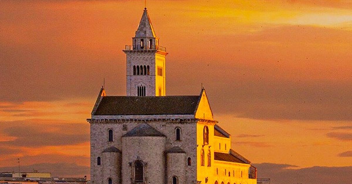 Photo by Livia Favia