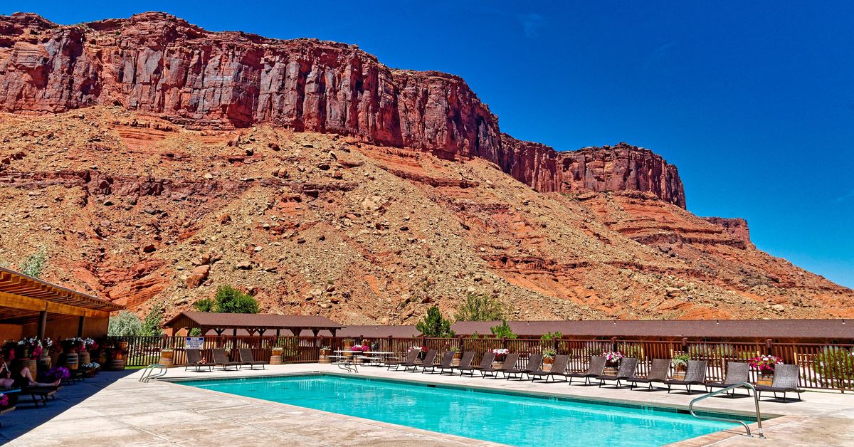 Red Cliffs Lodge, Moab by Chris "⭐"