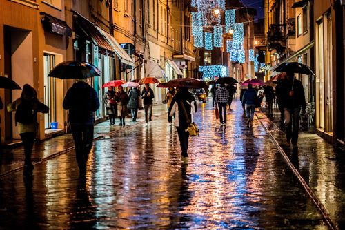 38 Outstanding Examples of Wet & Rainy Photo Opportunities