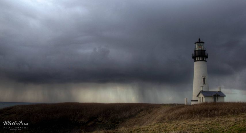 32 Photographs with Negative Space Proving that Less Can Be More