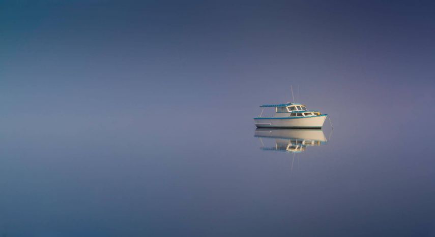 32 Photographs with Negative Space Proving that Less Can Be More