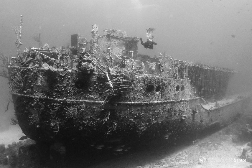 37 Images that Proudly Display the BEST of Imperfection