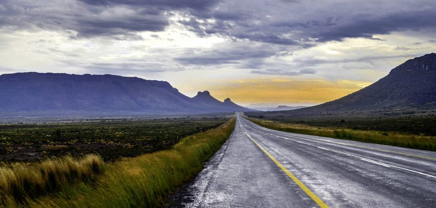 34 Superb Examples of Why a Vanishing Point works SOooo well in Photography