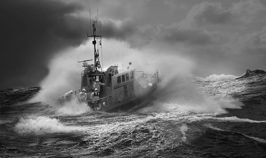 43 Unique & Startling Images