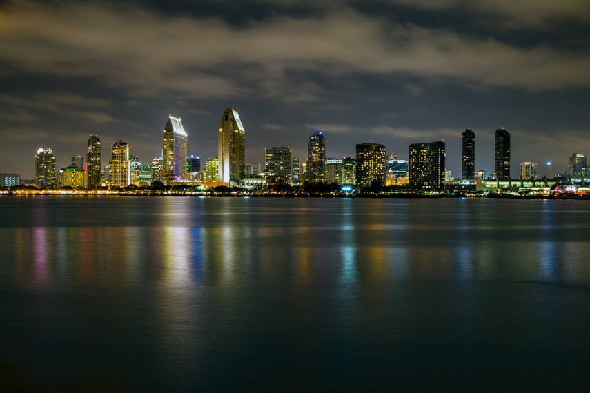 34 Vertigo Inducing Shots of the some of the Tallest Skyscrapers in the ...