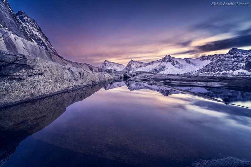 36 Gorgeous Examples of What "The Blue Hour" Can Do For A Photograph